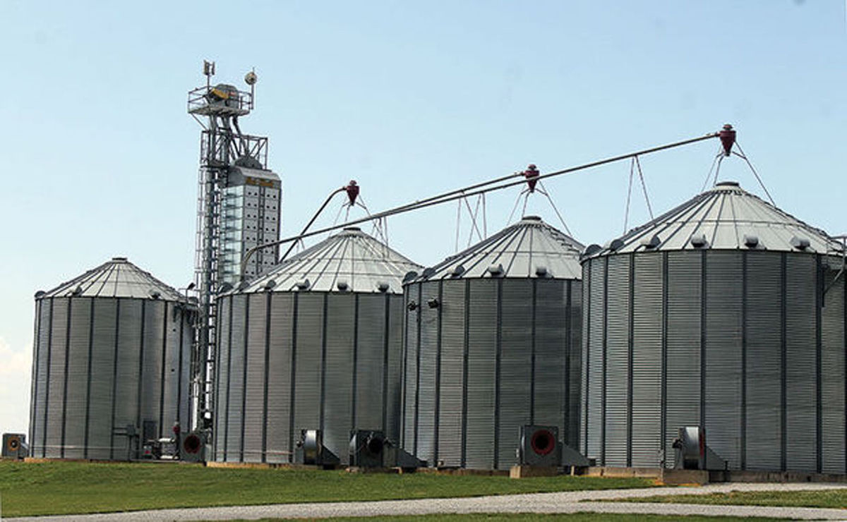The Rural Blog: Wireless towers on farm structures provide high-speed ...