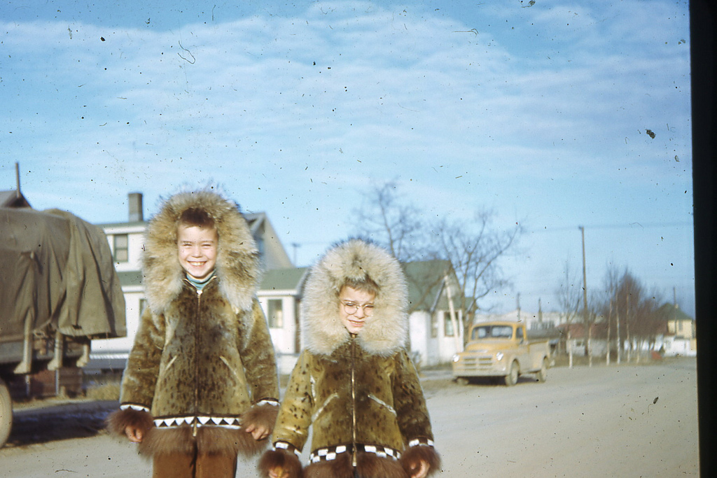 55 Wonderful Color Photos Captured Everyday Life of Alaska in the 1950s ...
