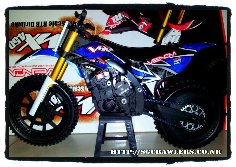 My Axial SCX 10 - Honcho - TR: The new kid in the group.... Venom ...