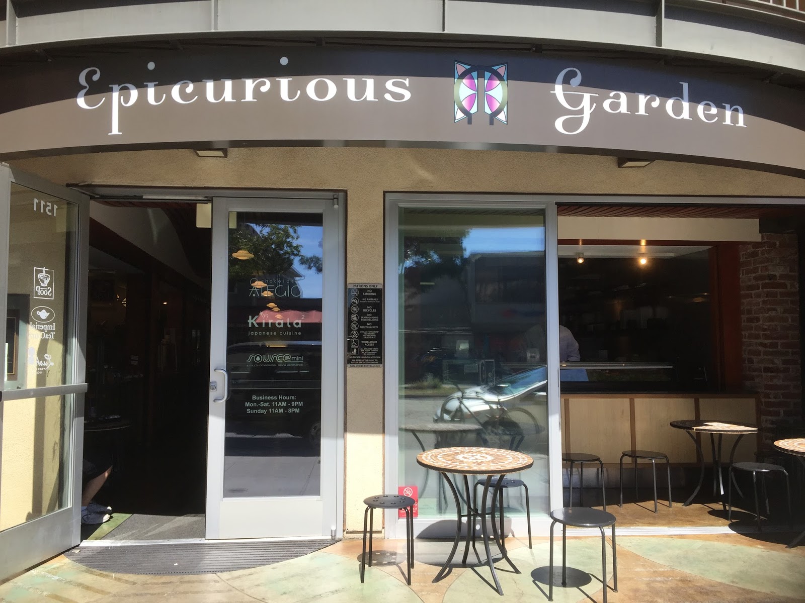 Japanese Foodie: Salmon and Hamachi Bento at Kirala 2, Berkeley USA