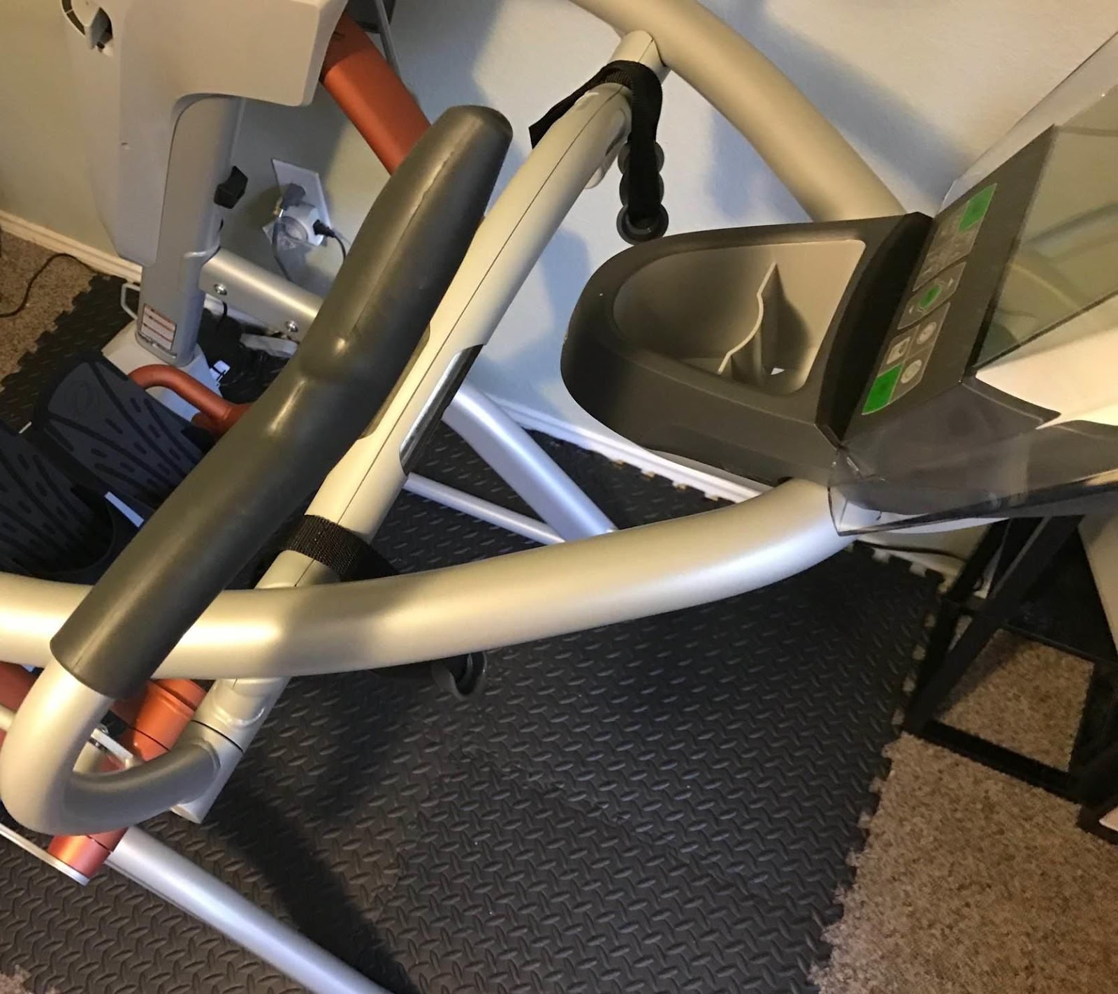 Runnergirl Training: Product Review: Octane Fitness Zero Runner