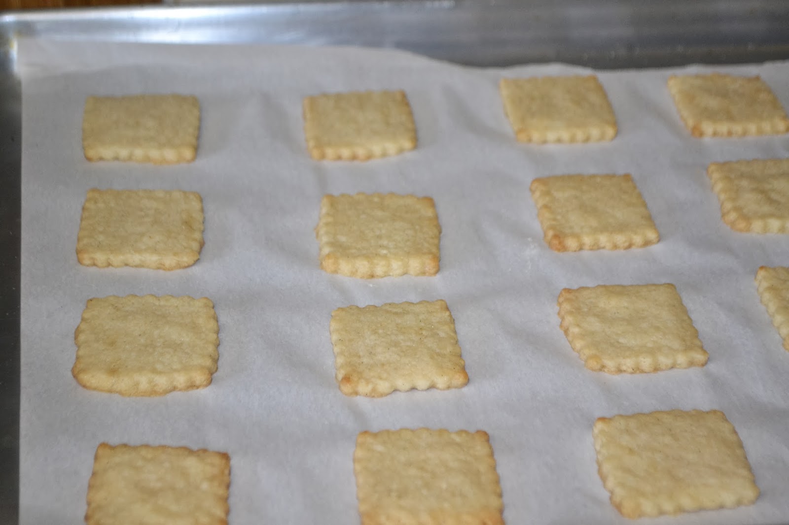 Live... Bake... Love...: Vanilla Bean Shortbread Sandwich Cookies with ...