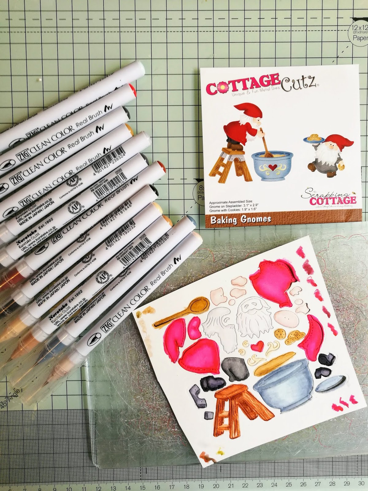 CottageCutz: Baking Gnomes