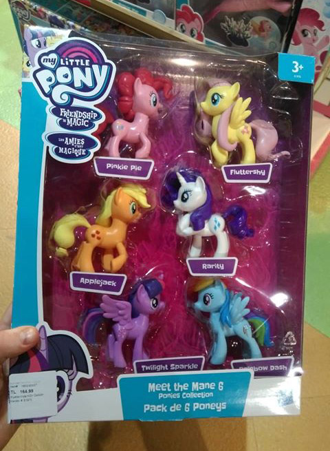 Store Finds: Water Blaster, Equestria Girls, Fan Series Statue & More ...