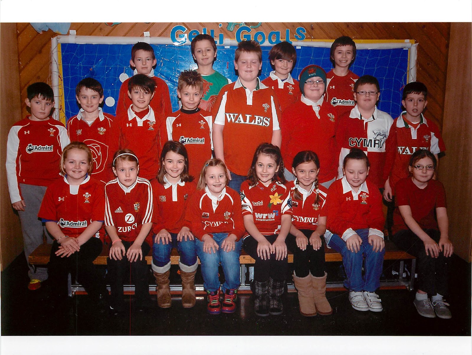 Gelli Primary School Latest News: Rhondda Leader Photographs 2012