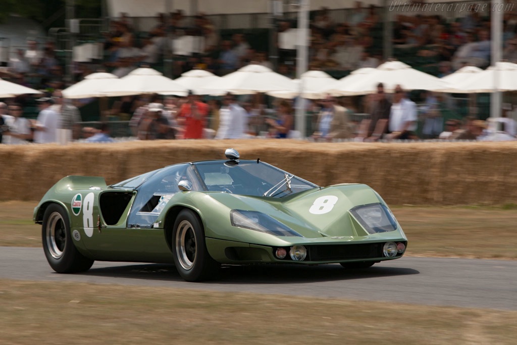 Net Cars Show: 1968 Marcos Mantis XP