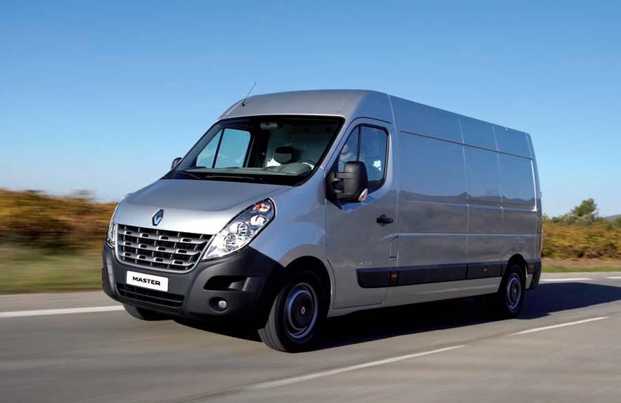 Auto-blog ARGENTINO: Nueva Renault Master se pone a Punto en Brasil.