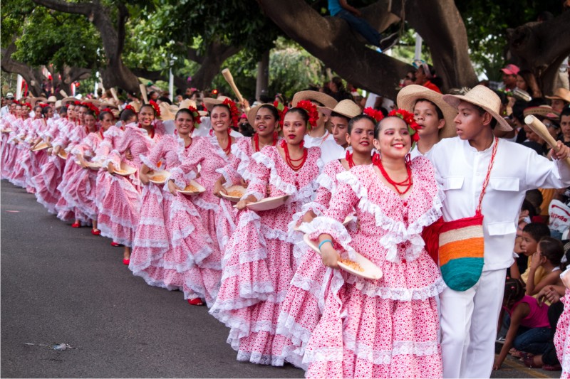 Noticias y Eventos: ¡Somos los mejores bailando el pilón! : Comunidad ...