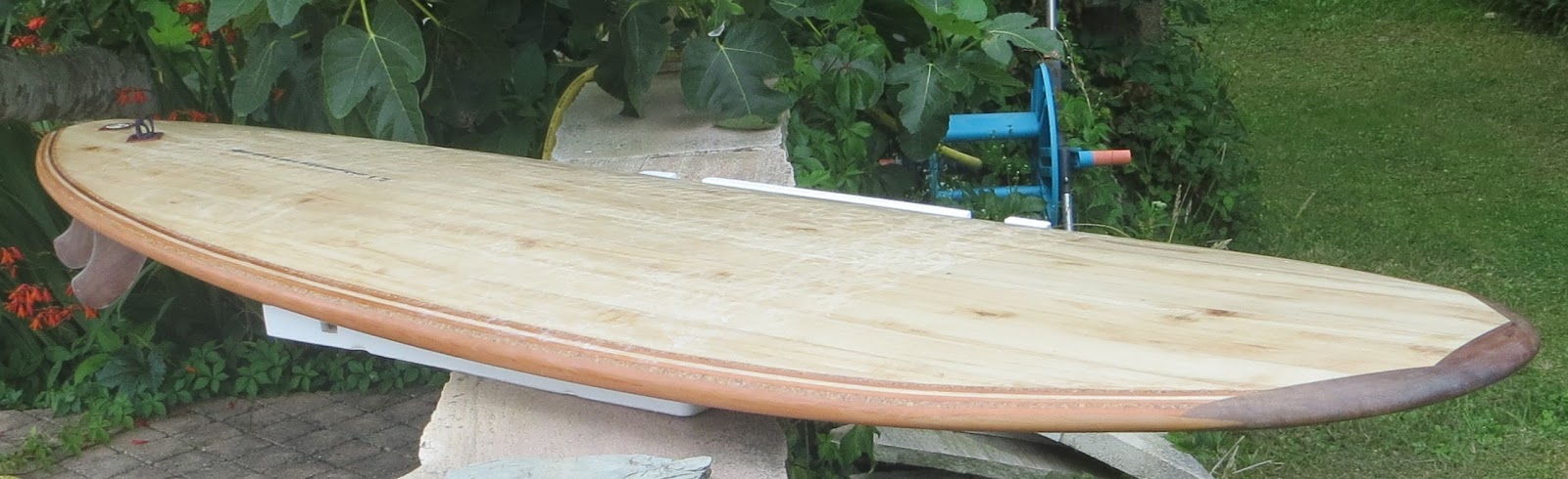 Wooden Surfboards: JB from France experiments with wooden boards