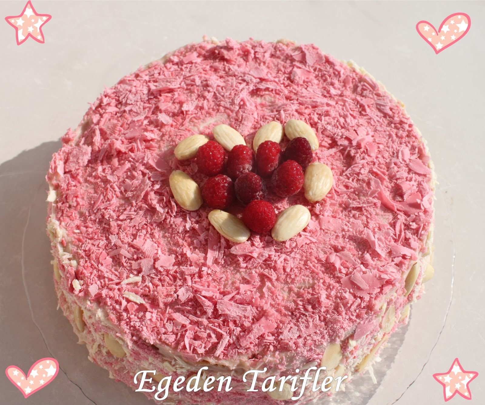 EGE'DEN TARİFLER: Frambuazlı Yaş Pasta ve Mutlu Seneler