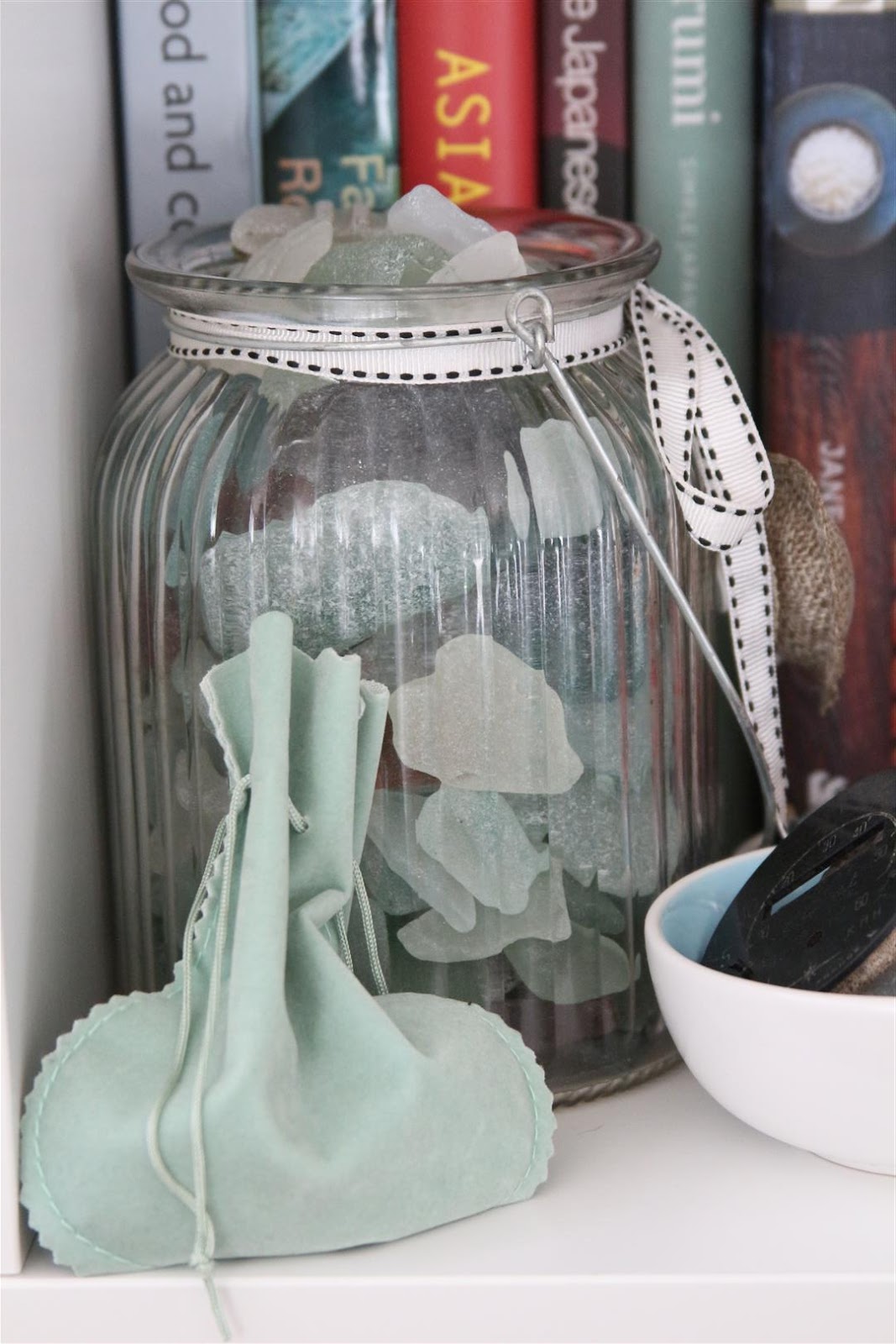emuse: Sea glass storage and display ideas