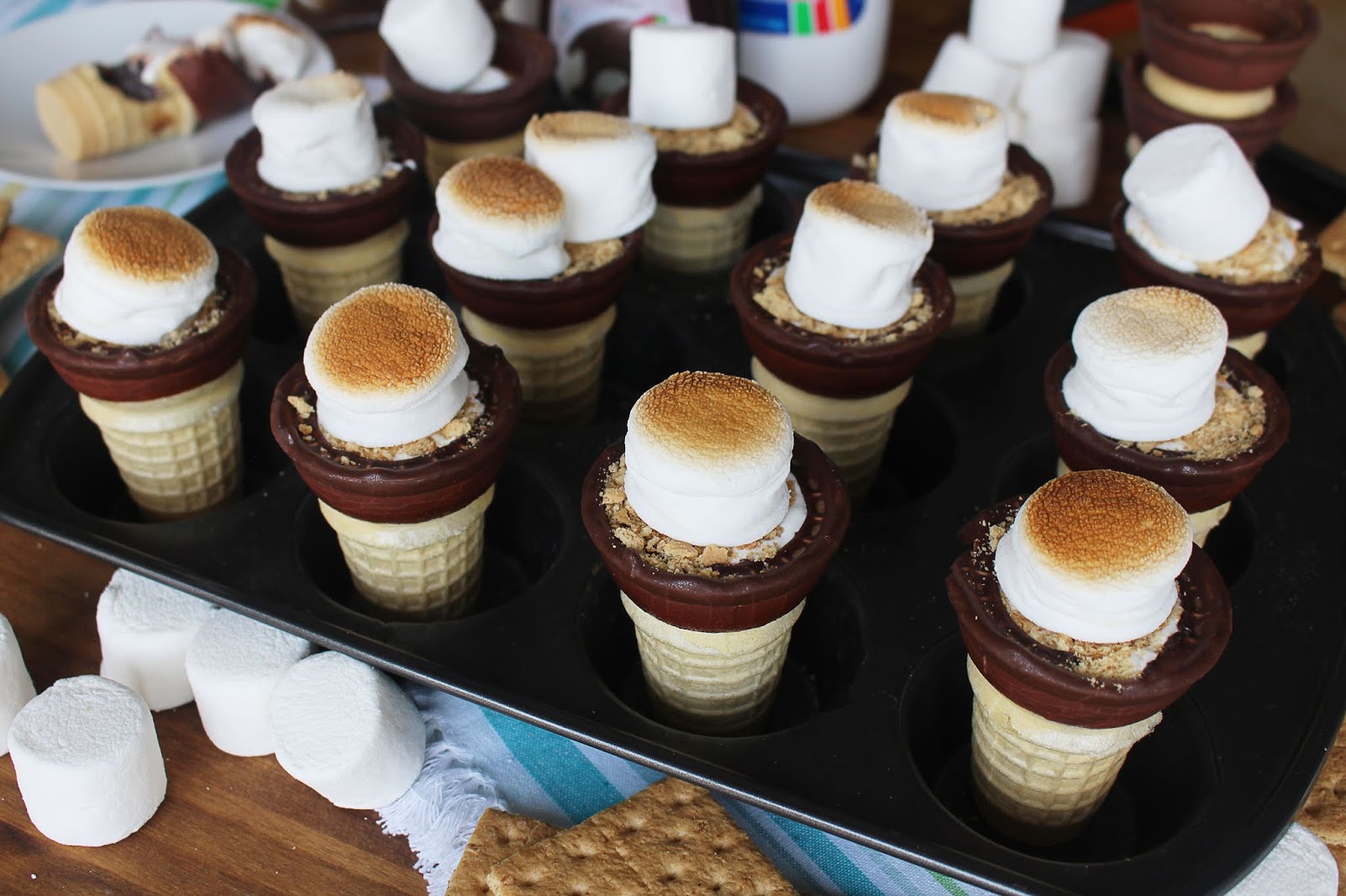 Nice Frozen S'mores Cones
