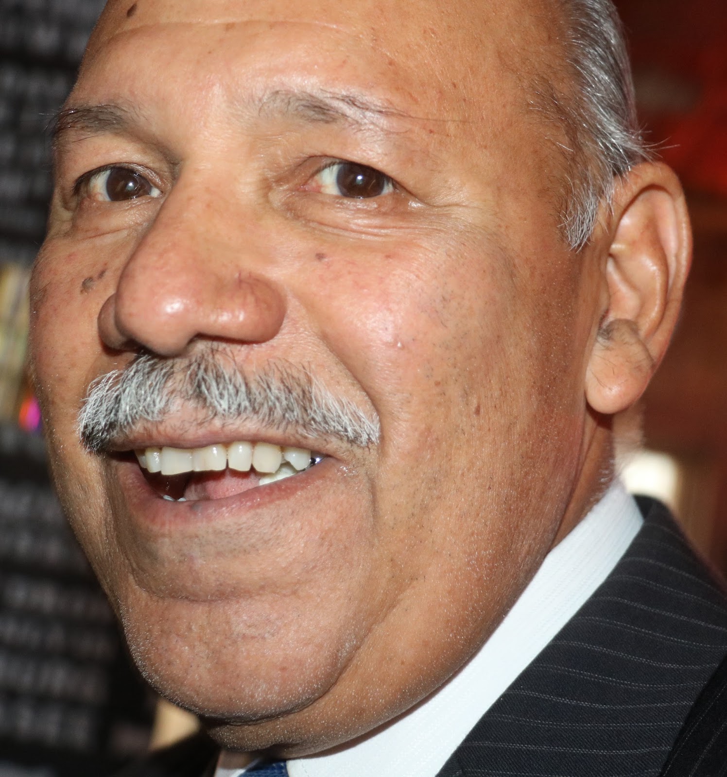 Walker Report - Shedding Light on Bexar County: Larry Romo for BC Clerk ...