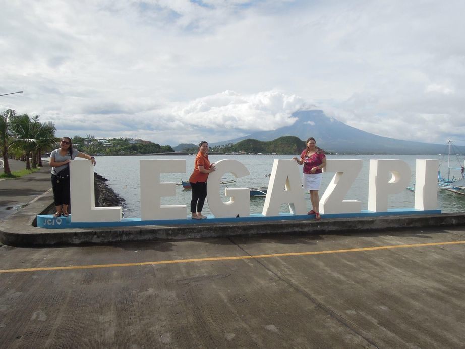 The 11 Top Things To Do In Albay [Tourist Spots, Food, + Itinerary ...