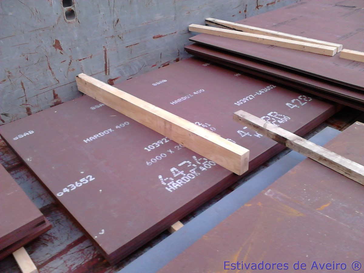Descarga de chapa ~ Estivadores de Aveiro