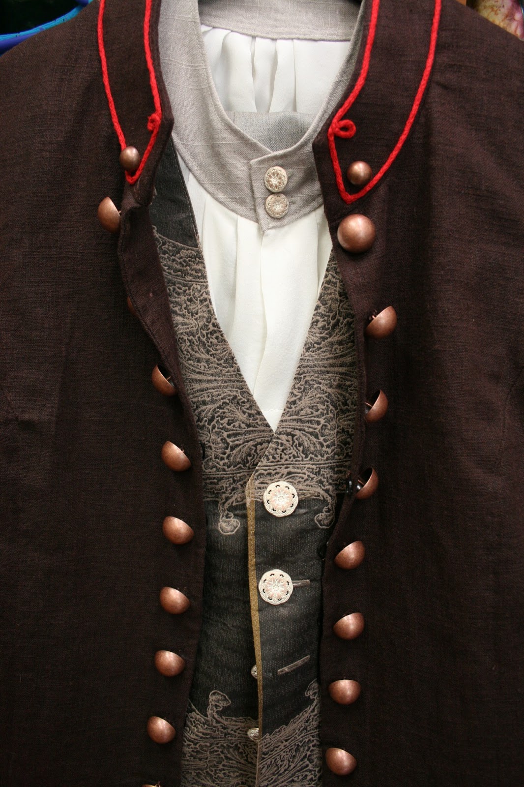 Lee Reinula ateljee: Koidula, Mulgi kuub ja rahvatants