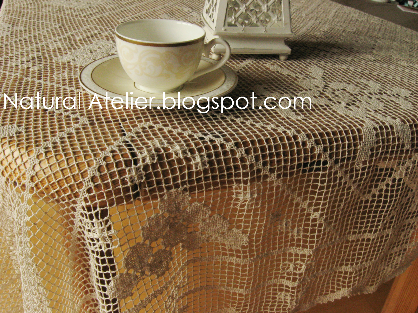 Ewa in the Garden: Luxury hand knotted pure linen tablecloth...
