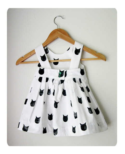 Kate Burt Handmade: Little Black Cat Dress