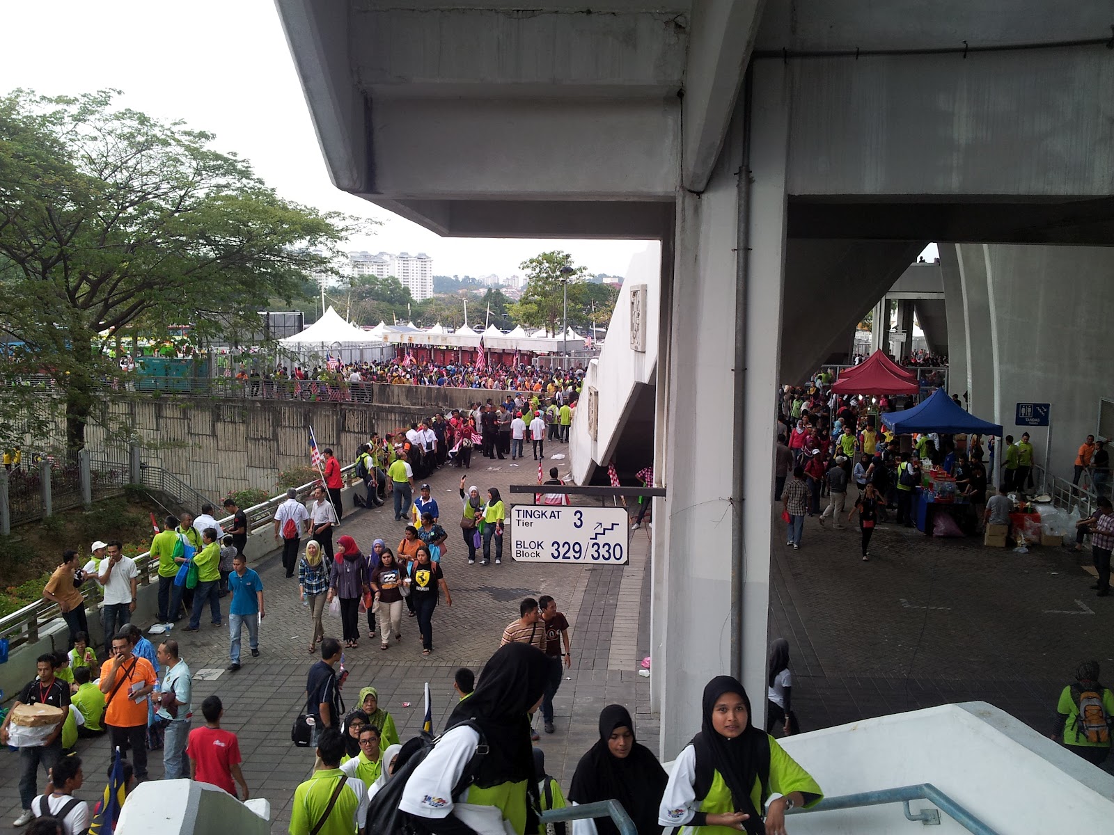 Earl Carl's Blog: Sambut Merdeka Di Stadium Bukit Jalil