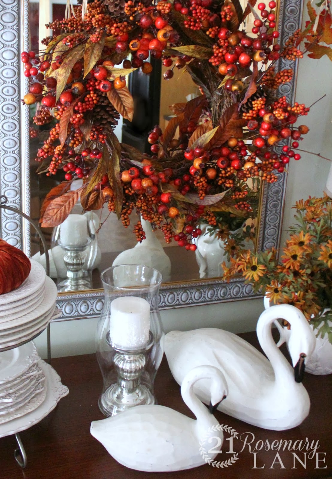 21 Rosemary Lane: The Kitchen Buffet Dressed for the Autumn
