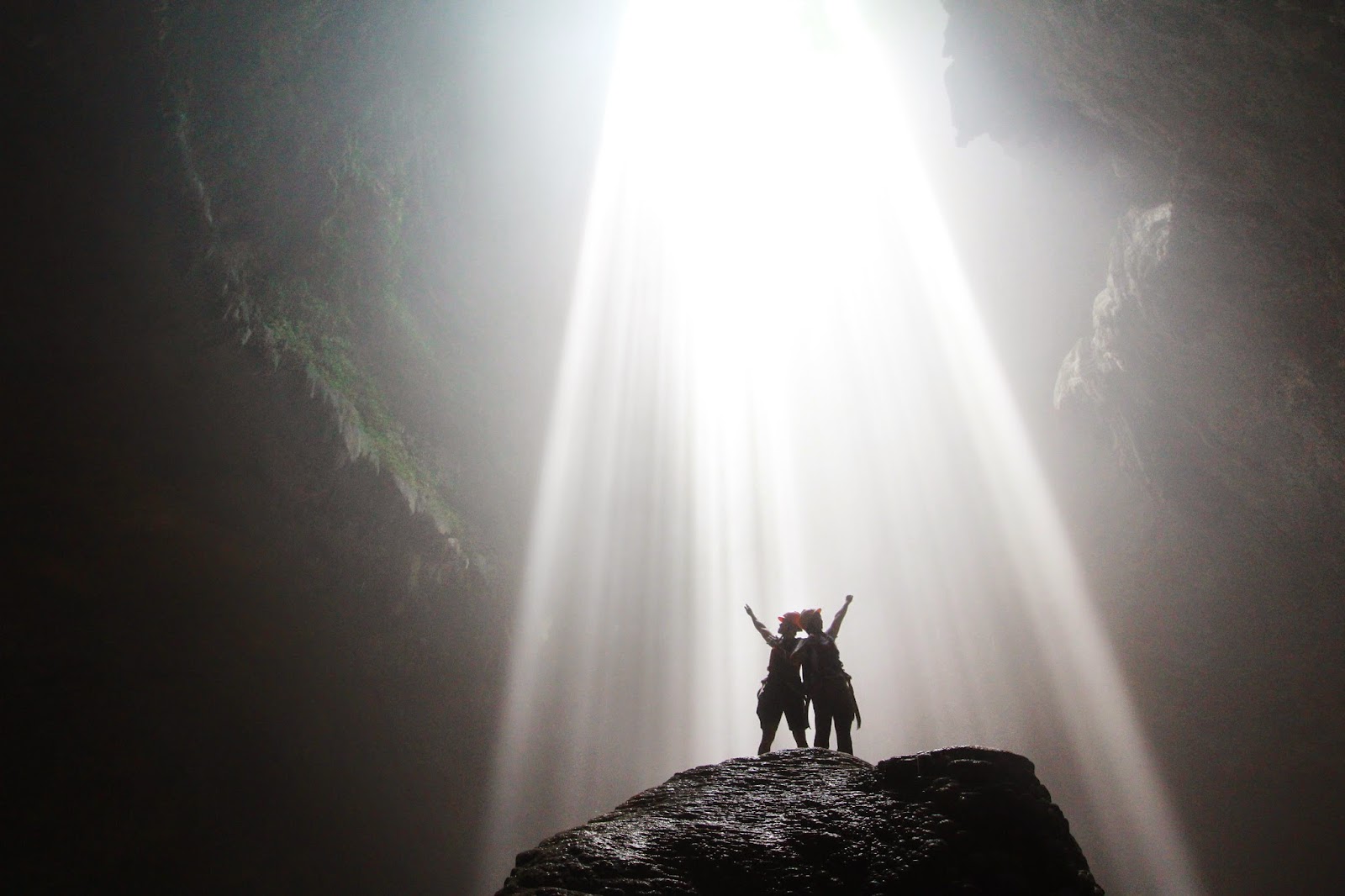 GOA JOMBLANG ~ Secret Life of Little Traveling Bunny