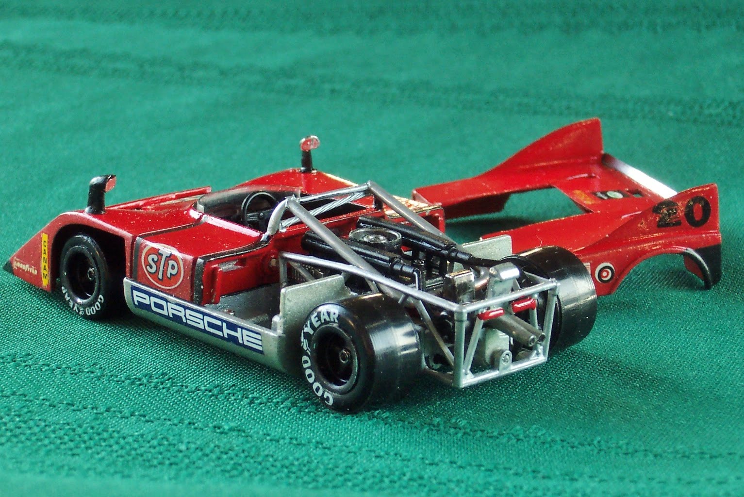 1-43 Porsche Models: Porsche 917/10