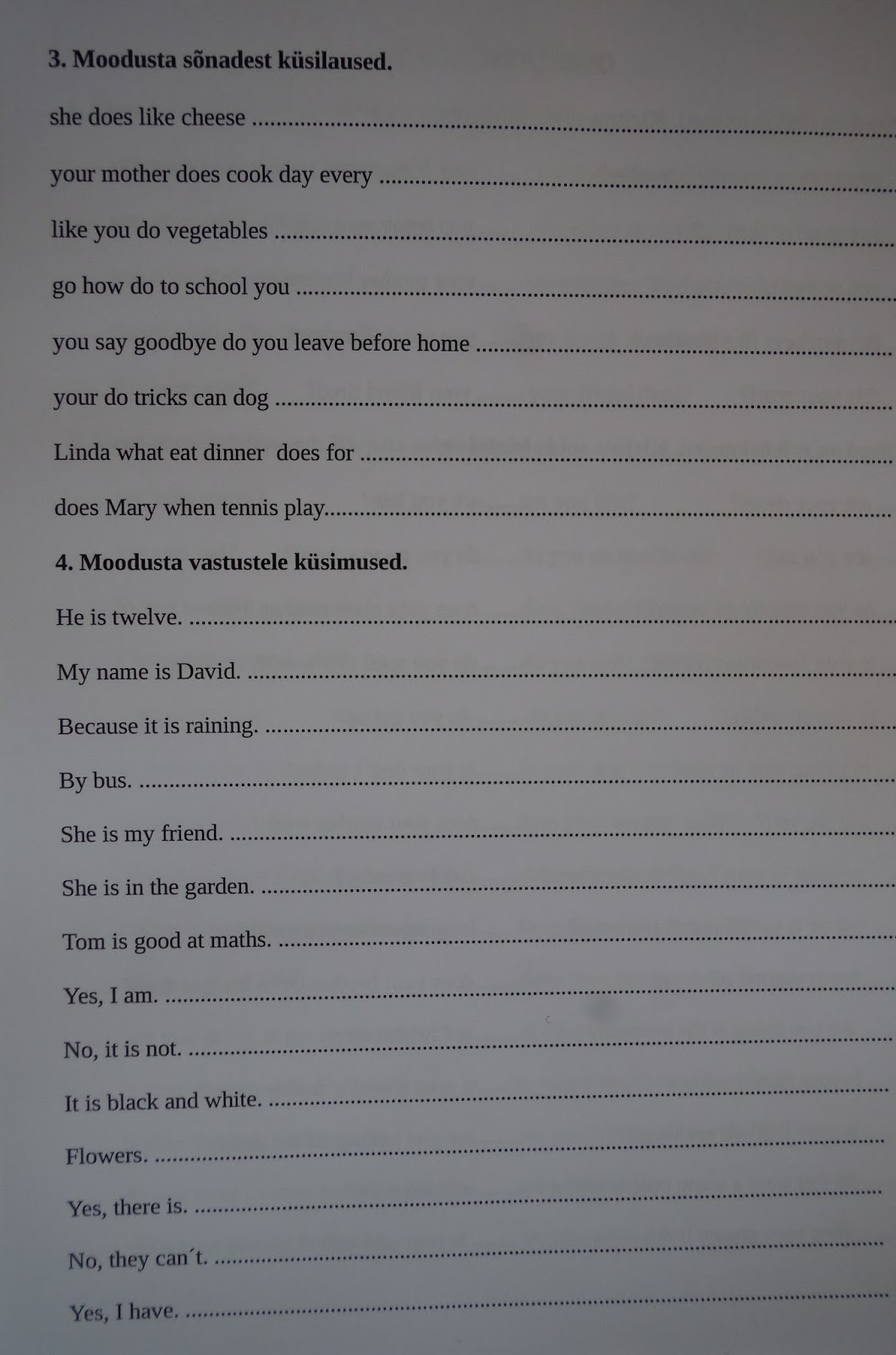 WE LOVE ENGLISH: Year 4: "Questions"1