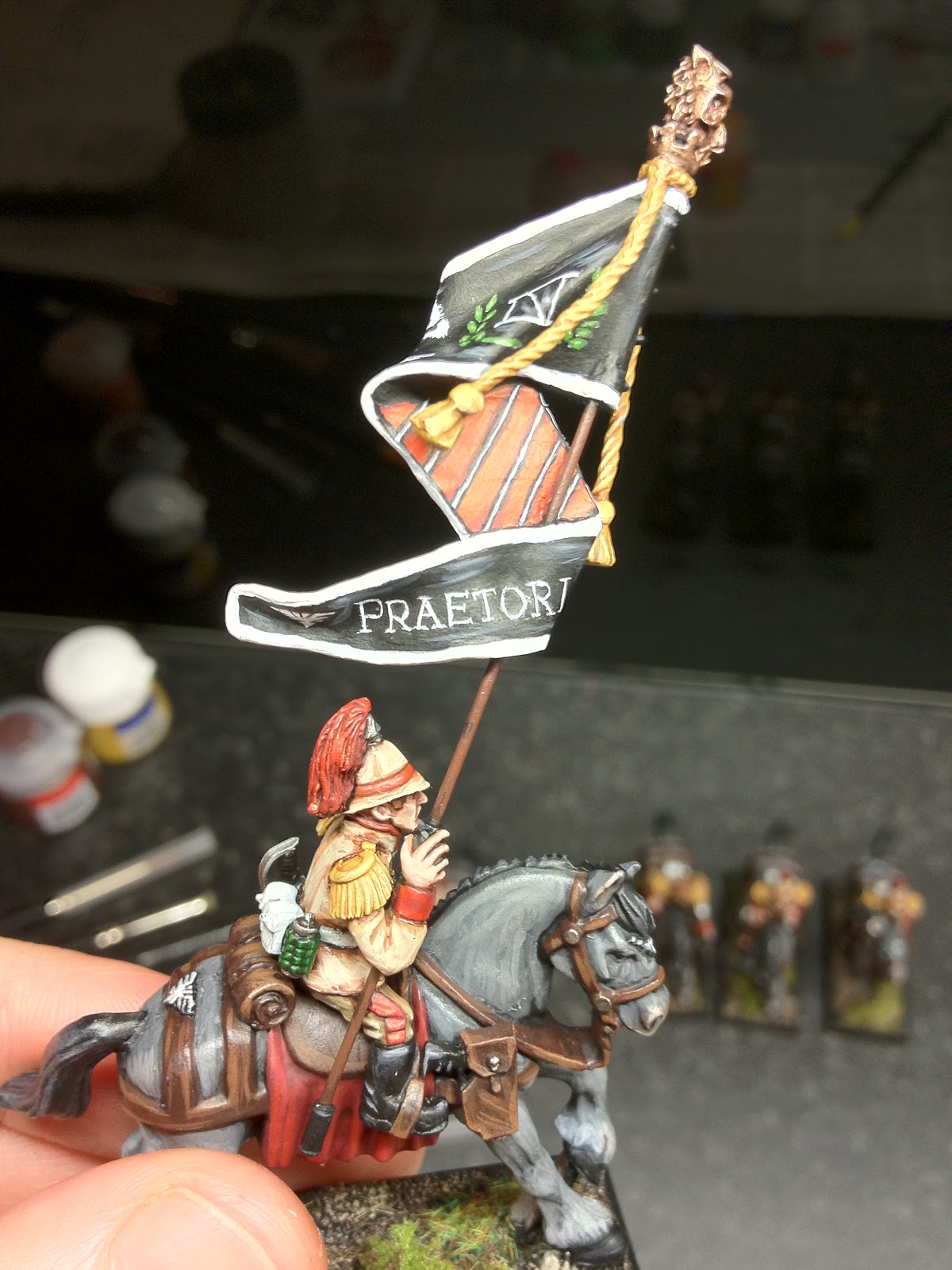 'till you see the whites of their eyes... 4th Praetorian Mechanised ...