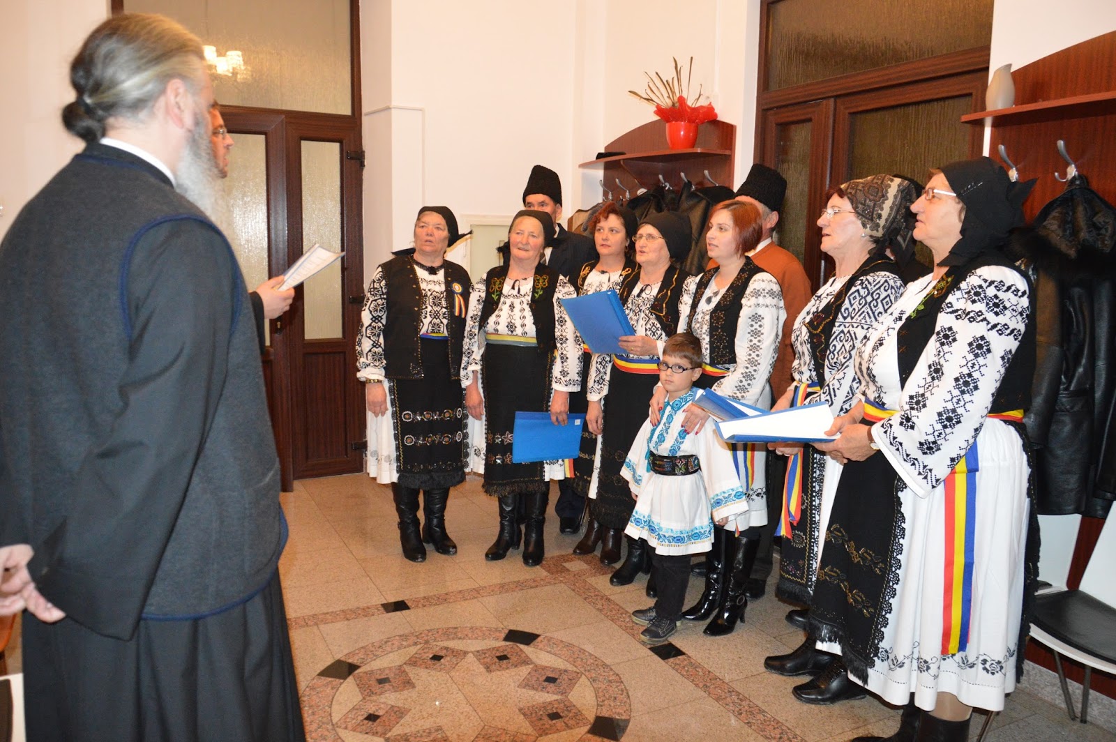 Dar!: Colindatori din Ceanu Mic