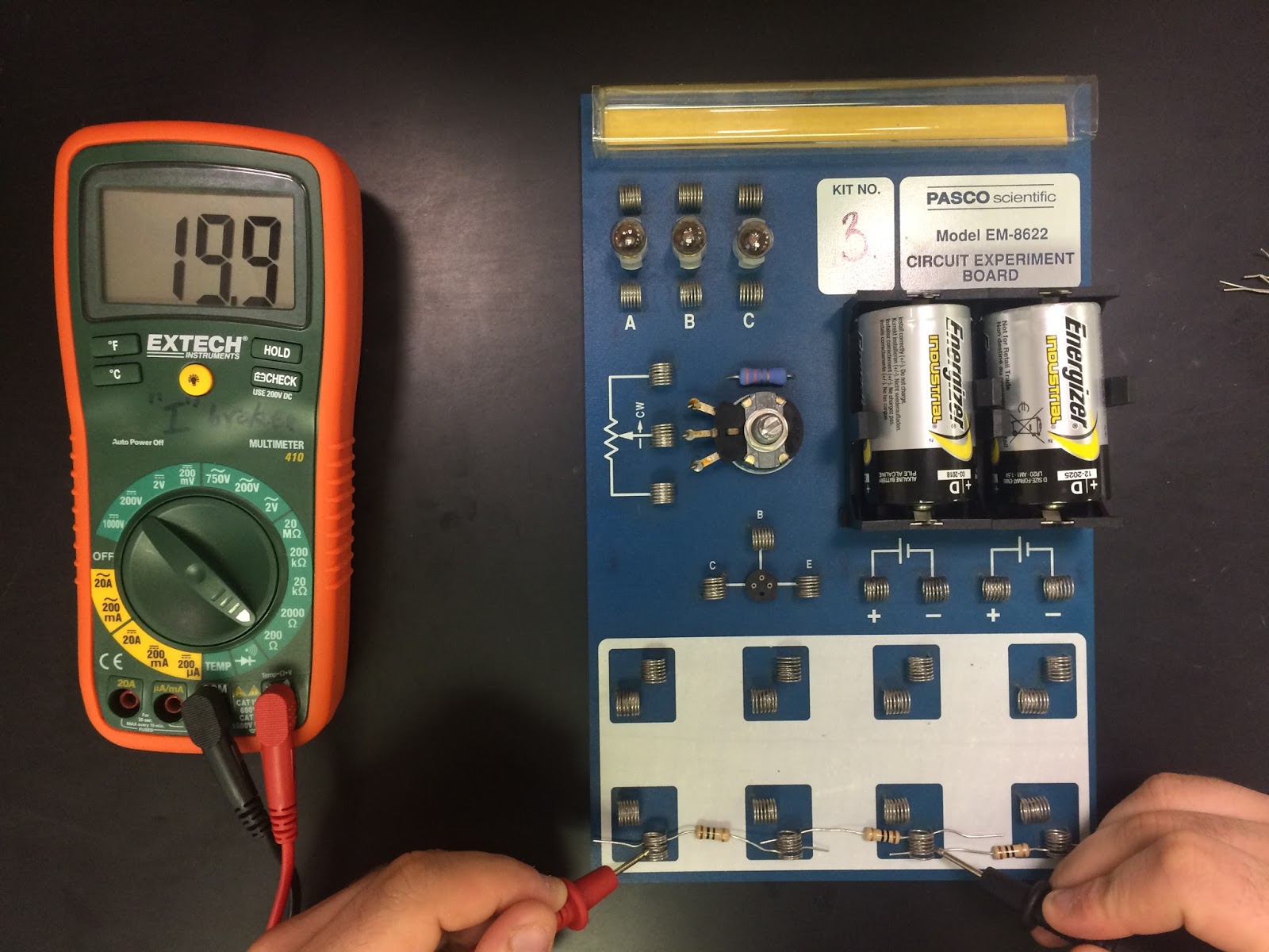 Physics Lab - a Good Place to Do Physics: Resistors in series