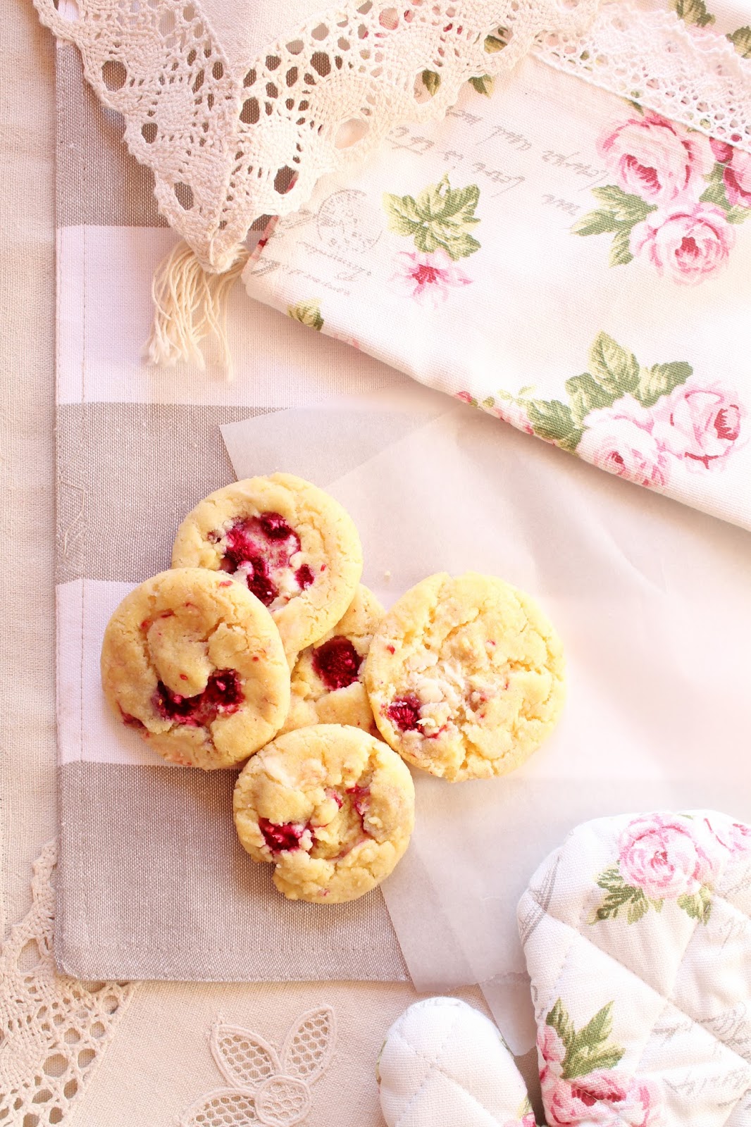 Lick The Spoon: Raspberry & White Chocolate Chunk Biscuits