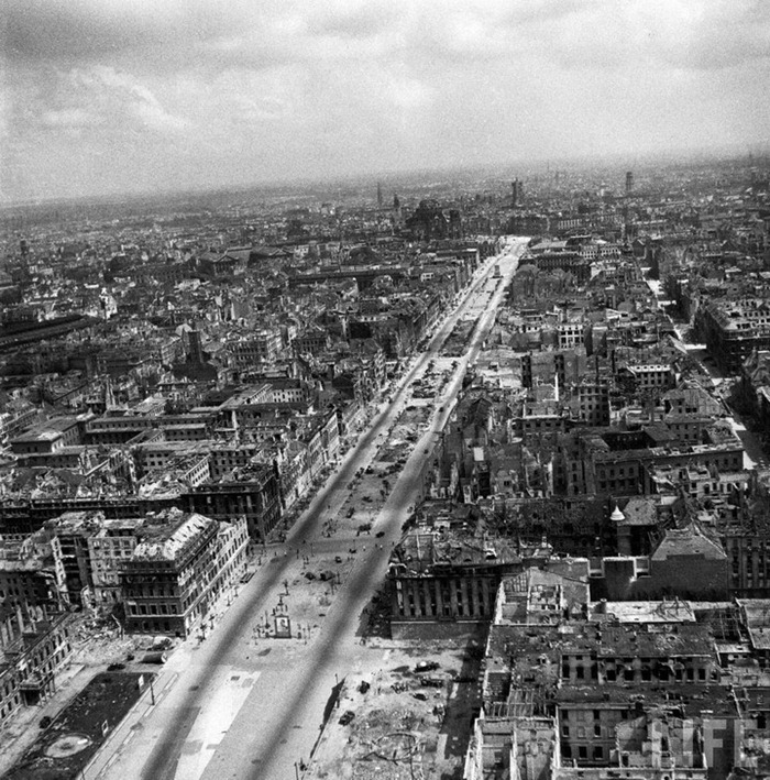 Old Photos of Berlin After World War II ~ vintage everyday
