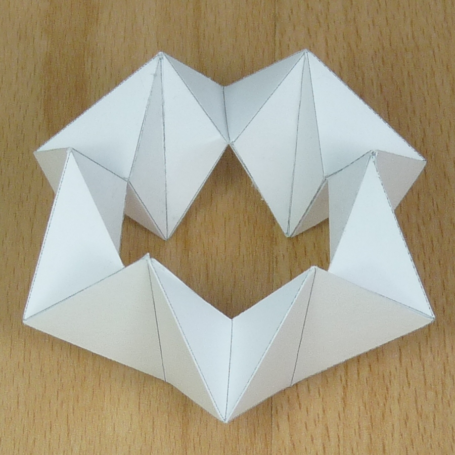 TIC LIBRE: Caleidociclos dodecagonal