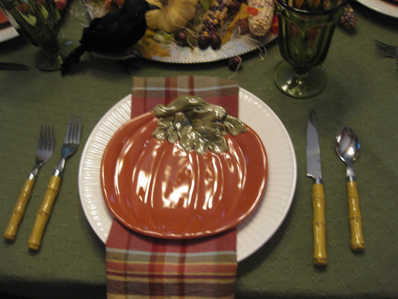 Mid-Atlantic Martha: November Calendar Inspiration Tablescape