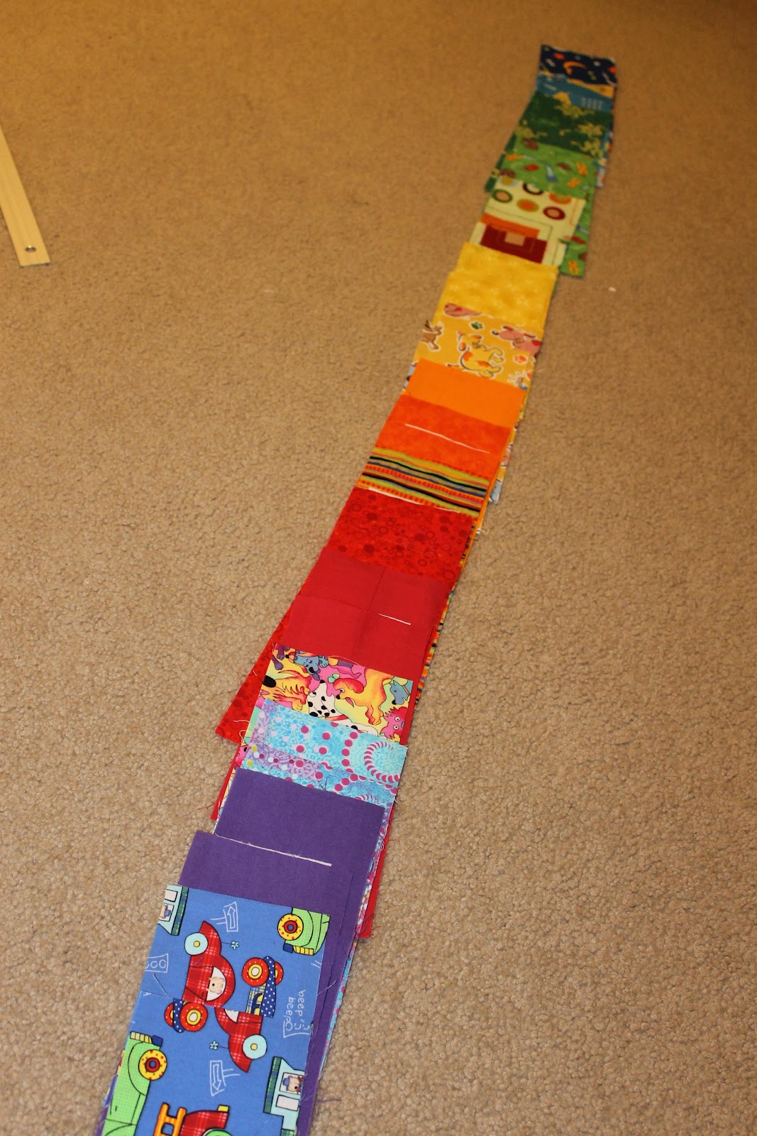 Lilyquilt: Rainbow Fabric Chain--Pattern and Tutorial