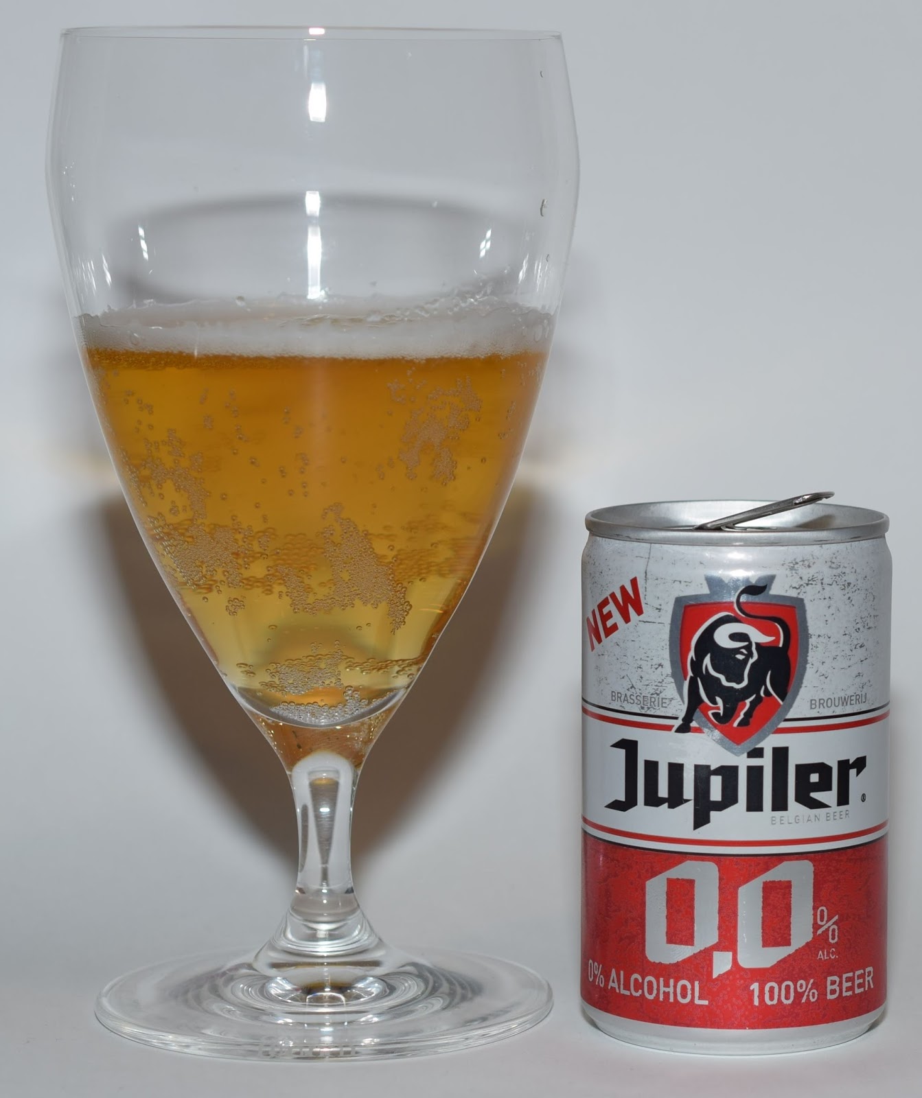 Black Bens Ølblog: Jupiler 0.0