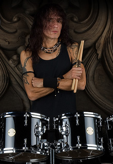 Zona Rock Dan Metal : PETE SANDOVAL