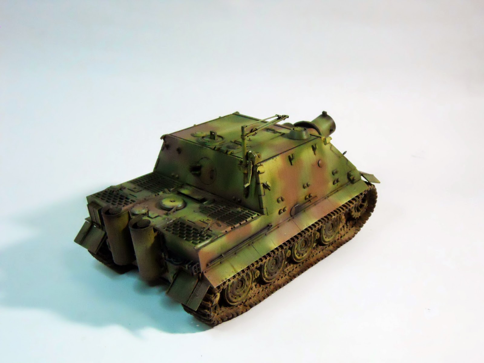 TJ606 Studios: Sturmtiger Tamiya 1/35