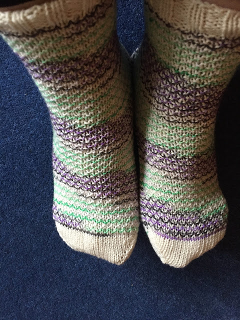 Will Give It A Go: April Socks - Broken Seed Stitch Socks