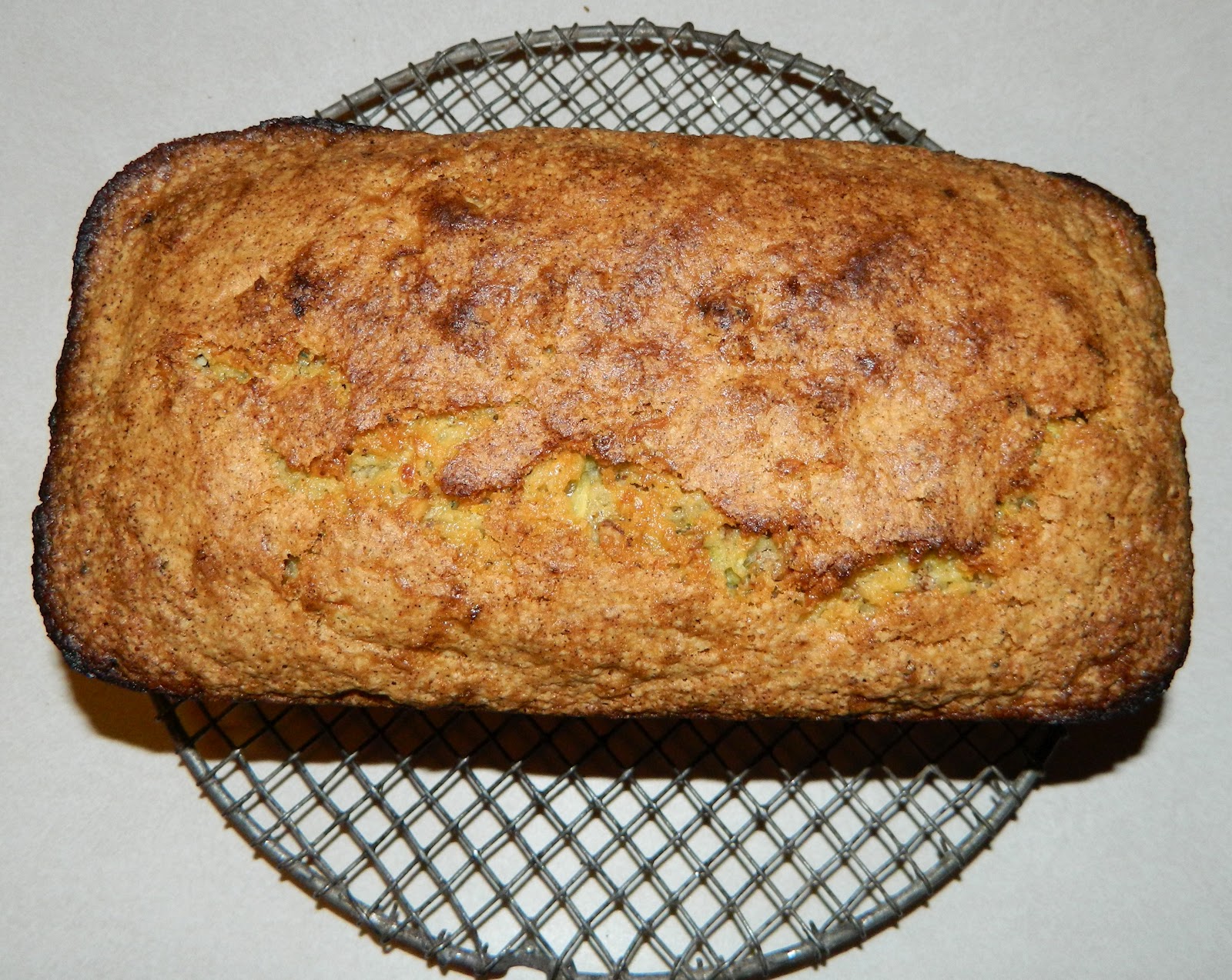 Lise's Log Cabin Life: What To Do On a Rainy Day? Bake!