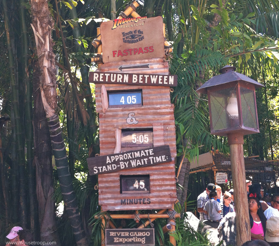 Mouse Troop: Indiana Jones Fastpass