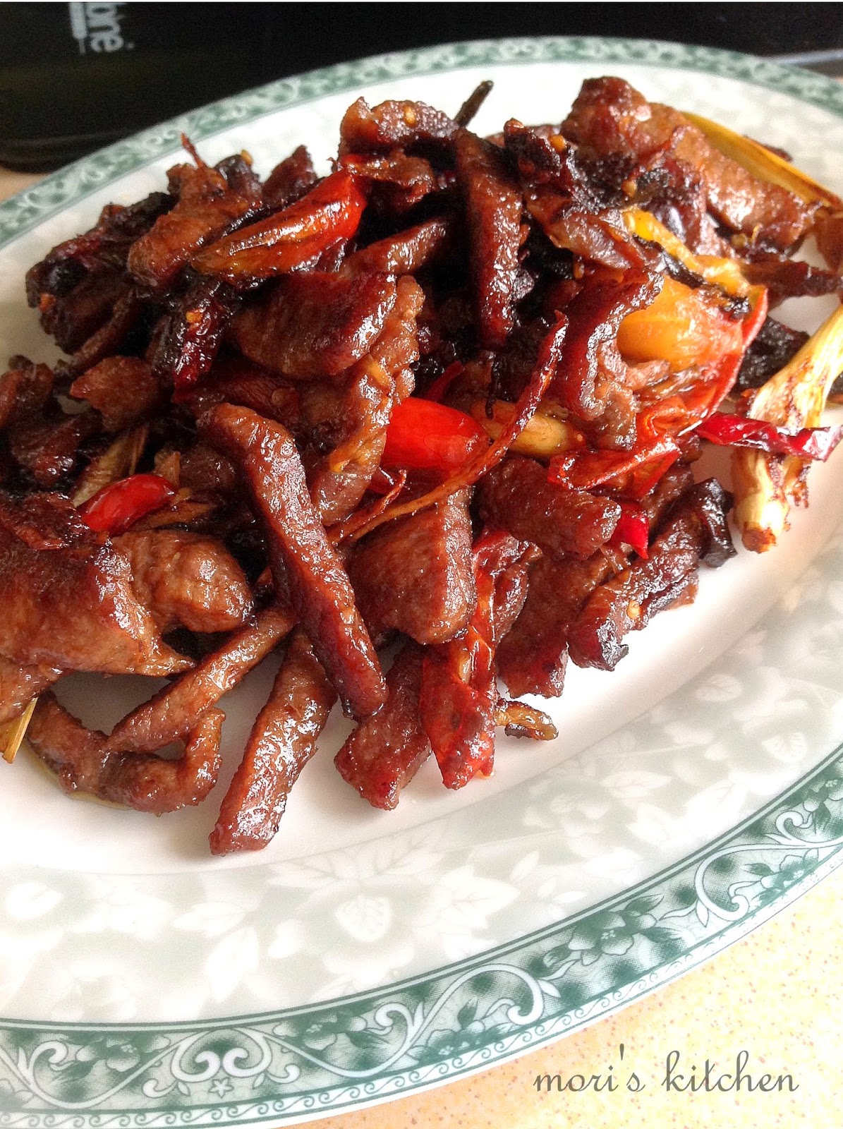 Mori's Kitchen: Daging Goreng Halia