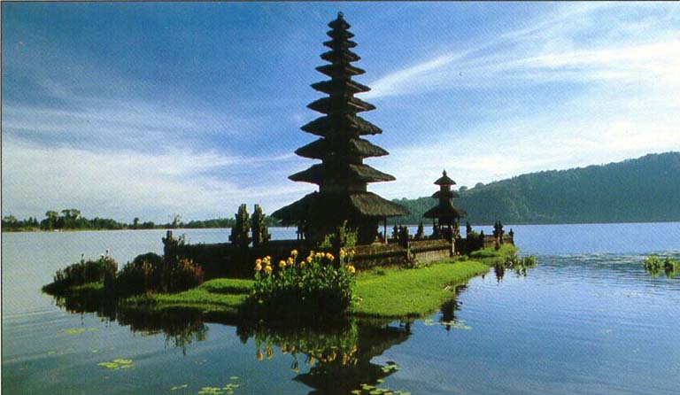 Tempat Tujuan (Wajib) Wisata di Bali | Tentang Sekarang