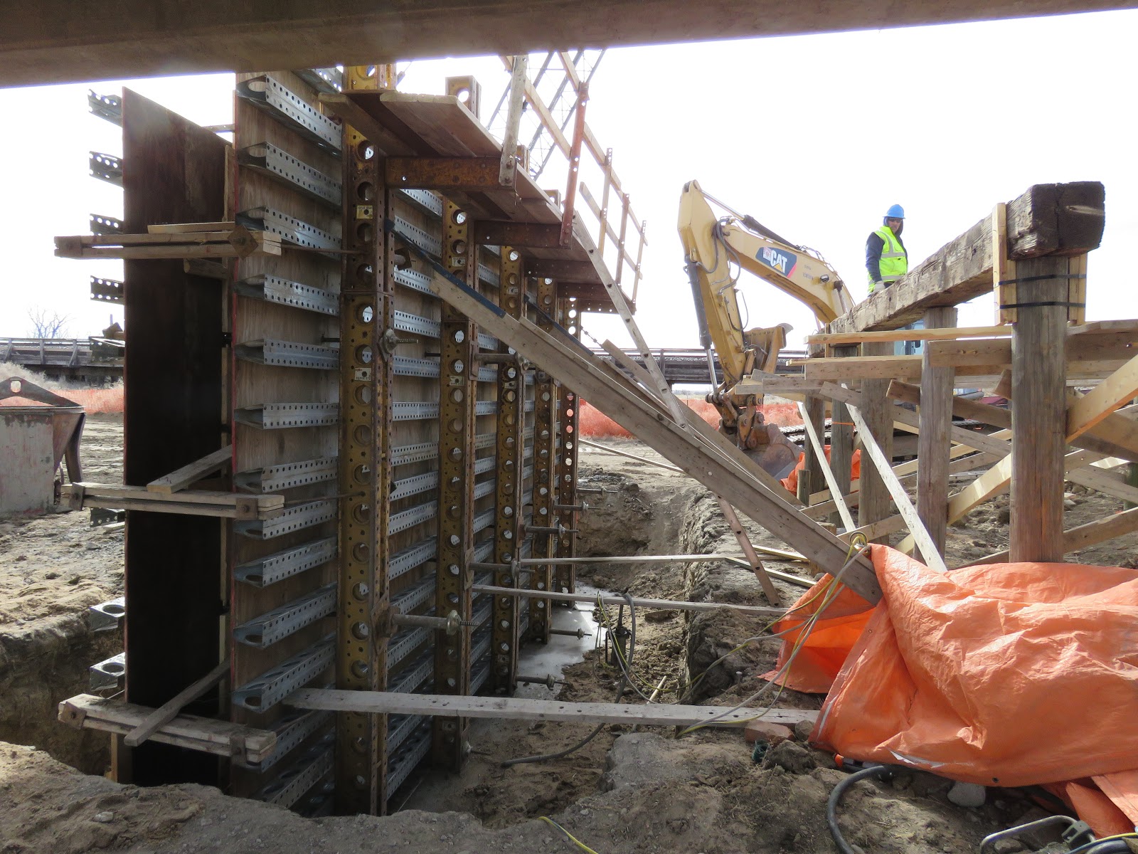 Kansas Transportation: Building bridges: U.S. 50 bridge reconstruction ...