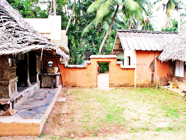 Tales from Travancore: November 2011