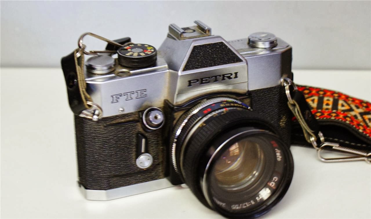 VINTAGE PETRI FTE 35mm SLR CAMERA WITH 55mm f1.7 LENS ~ Gold Crafters ...