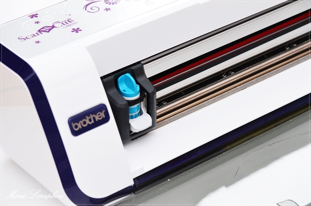 Mini Scrapbox: Ploter ScanNCut - inny wymiar wycinania. Recenzja urządzenia.