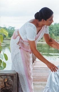 Most prominent Sri Lankan Actress Vasanti Chaturani - Popular Blog Post