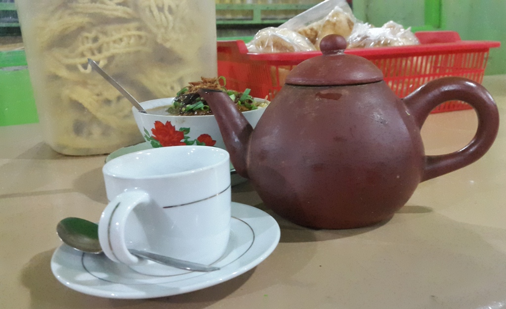 Kedai Lokalti: Menghampiri Teh Poci di Kota Asalnya