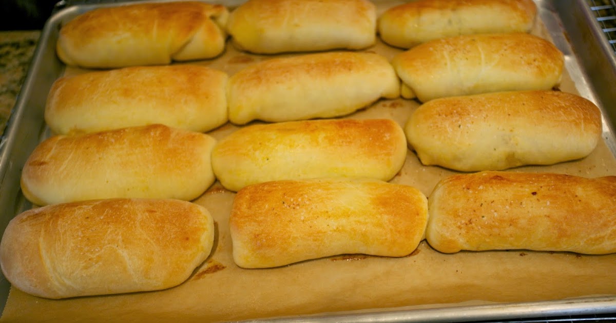 Famous West Virginia Pepperoni Rolls